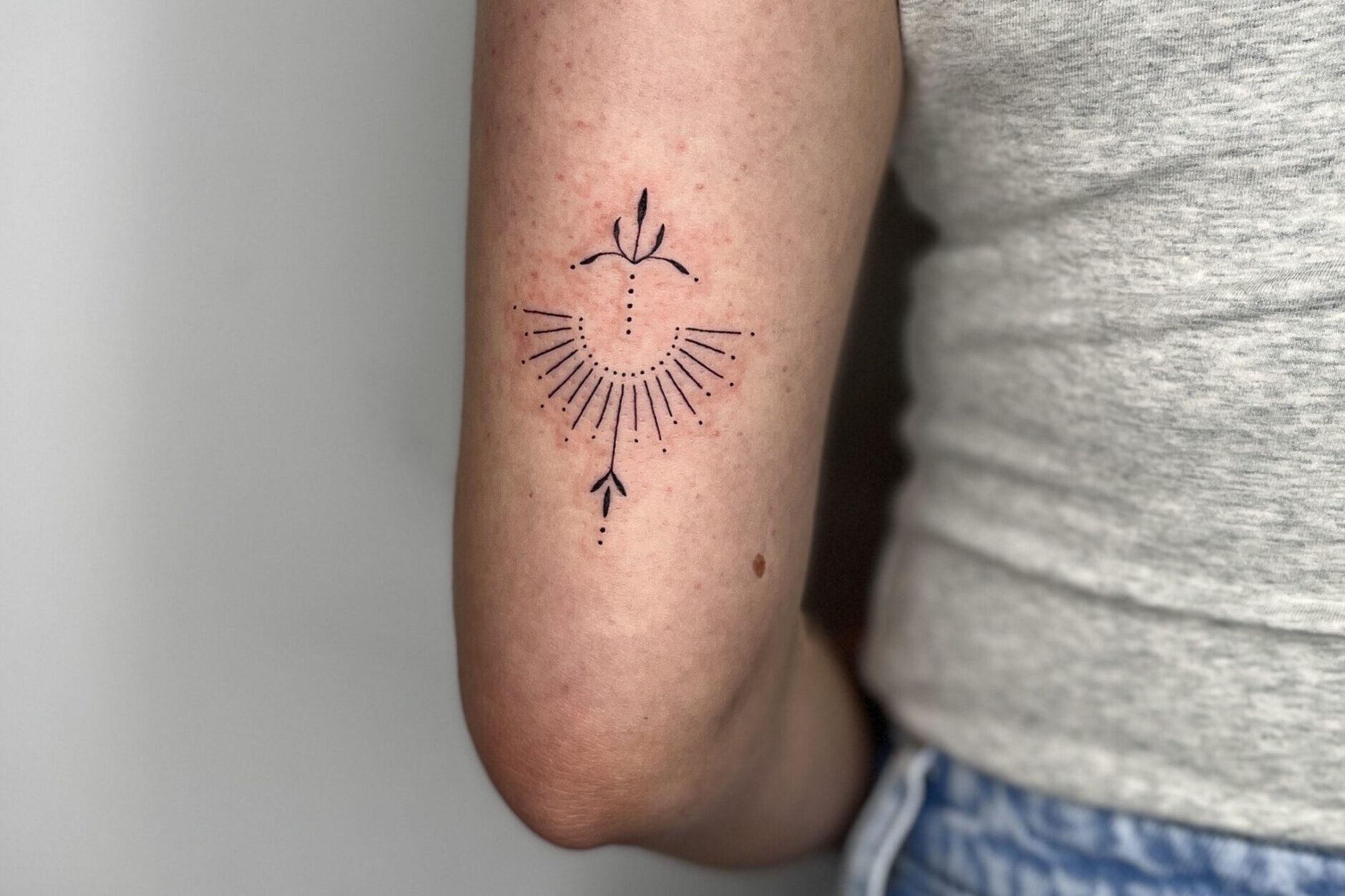 Information Tätowierung - Fine Line Berlin Tattoo & Piercing Official